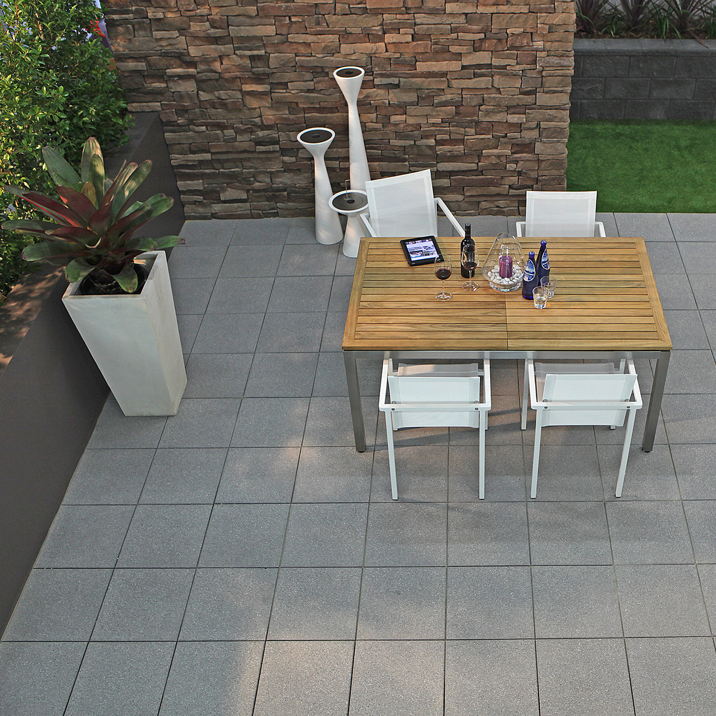 What is Efflorescence? Learn with Australian Paving Centre