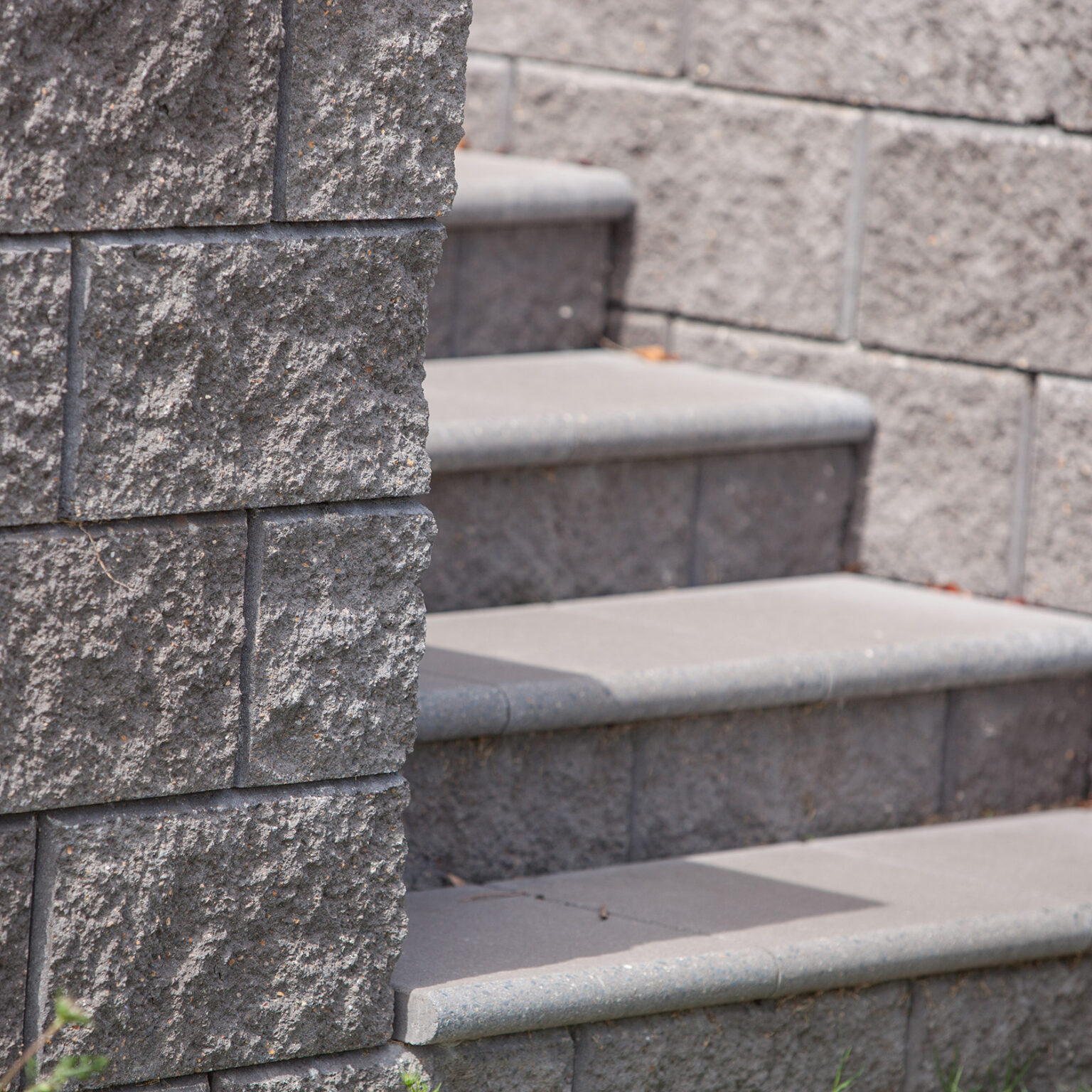 Versawall® Blocks | Adelaide Retaining Wall Blocks | Adbri Masony