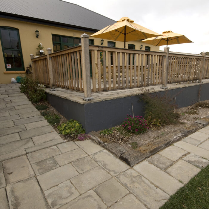 Bradstone 600 x 300 Paver | Cobblestone Pavers Australian Paving Centre