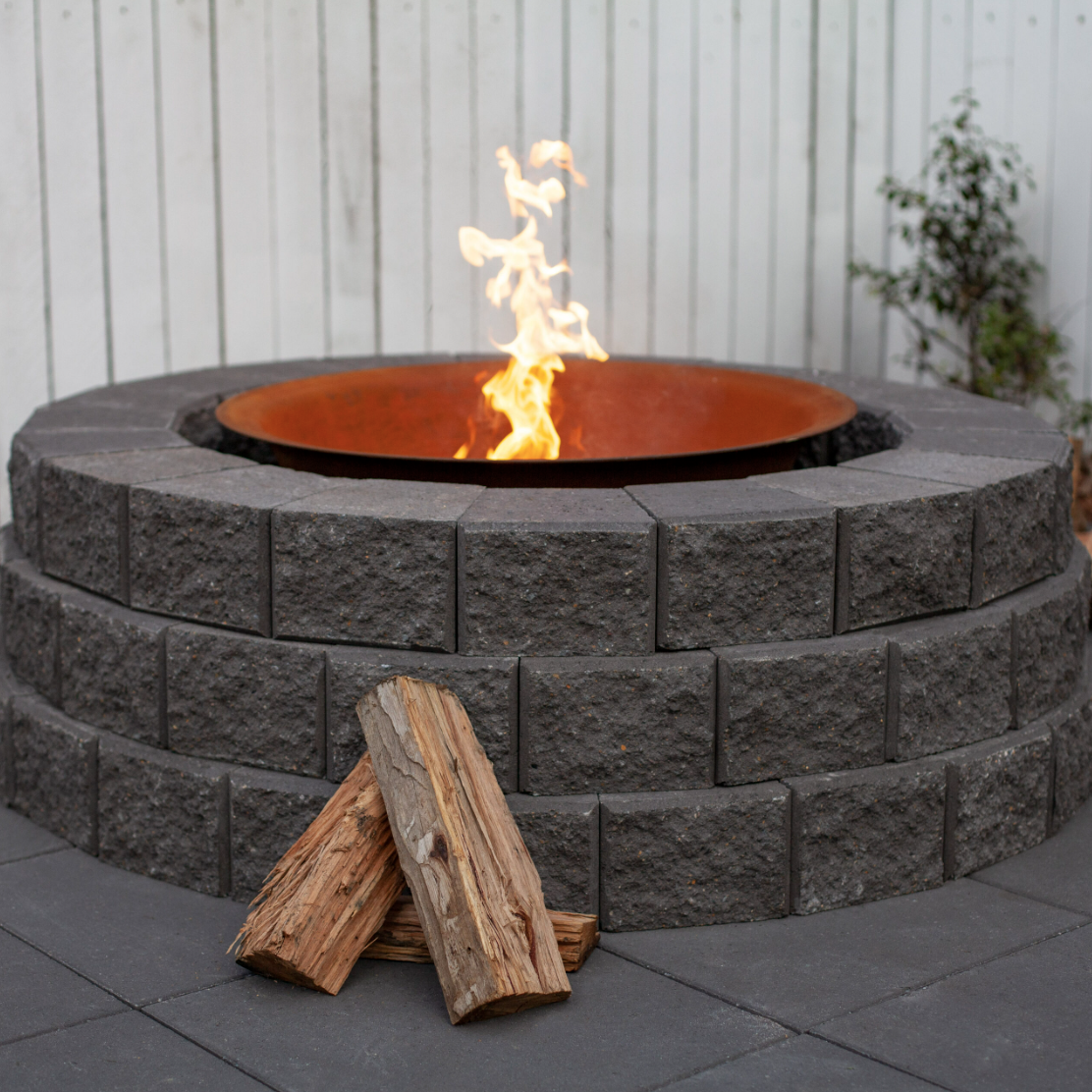 Knee Wall Construction Fire Pit How To Build A DIY Miniwall Fire Pit